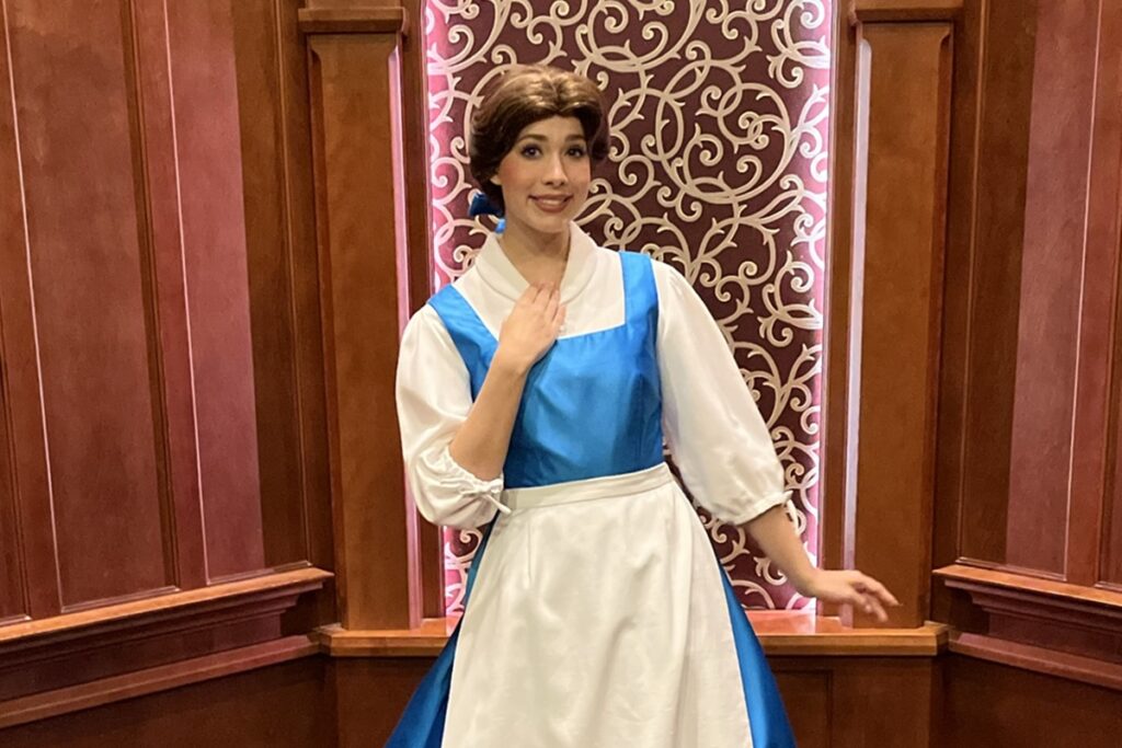Disneyland Royal Hall: Meet Disney Princesses | Disney Mouseketeer
